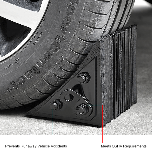 Global Industrial™ Laminated Rubber Wheel & Tire Chock 8"L x 8"W x 8"H