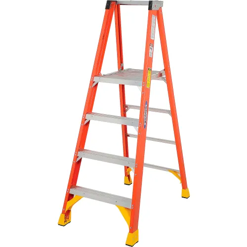 Werner 4' Fiberglass Platform Step Ladder 300 lb. Cap - P6204 P6204 ...