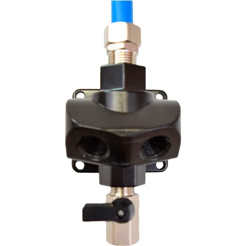 Maxline® Dual Port Outlet, 1" Tubing Inlet x 1/2" FNPT